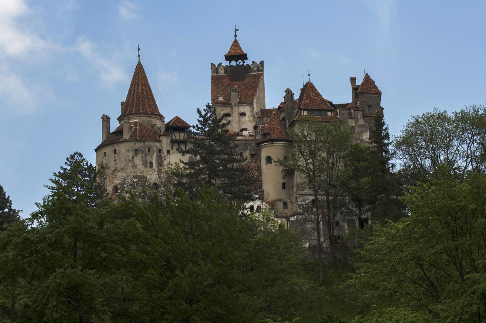 Transylvania's Bran Castle — a.k.a. Dracula's Castle — by the numbers ...