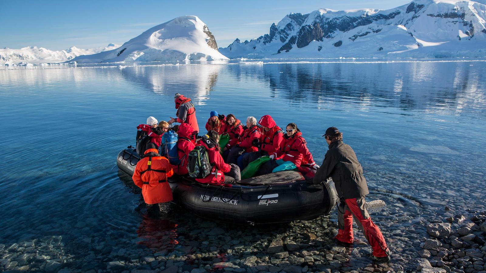 Antarctica Cruises & Tours in 2025 | G Adventures